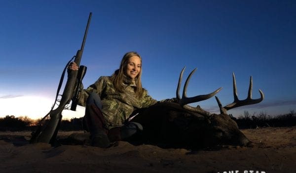 Woman’s first deer hunt with Lone Star Outdoor News Foundation